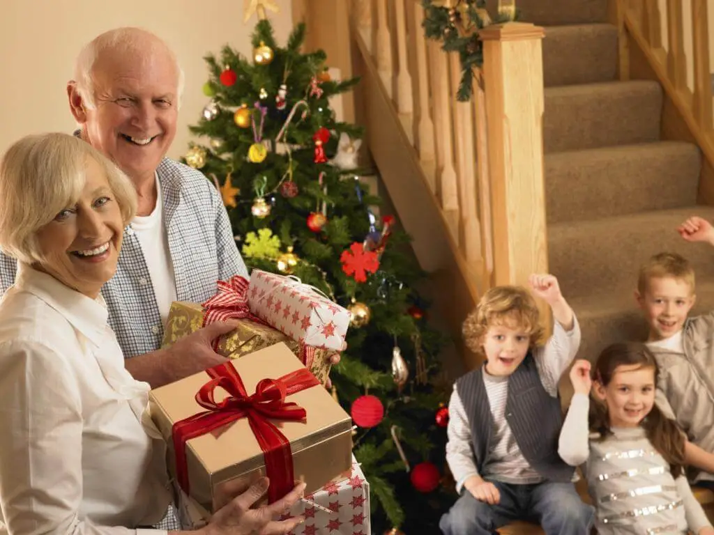 What to give parents for Christmas | Lady Life Magazine